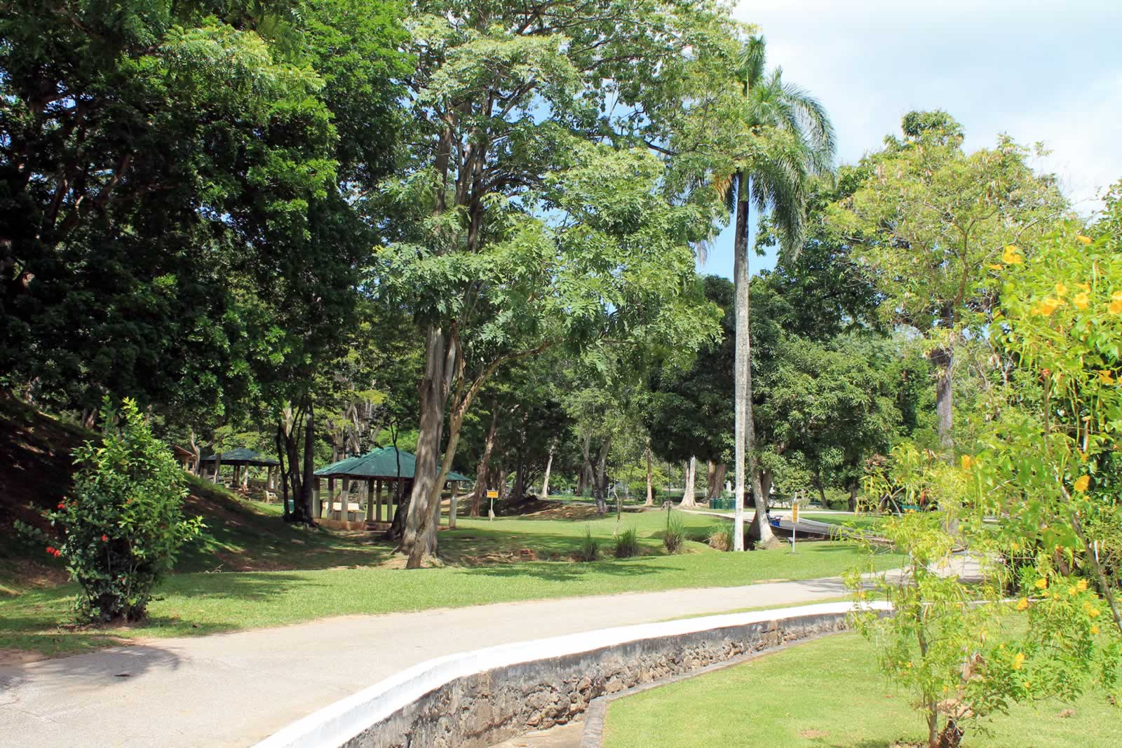 Botanic Gardens: Destination Trinidad and Tobago | Tours, Holidays ...