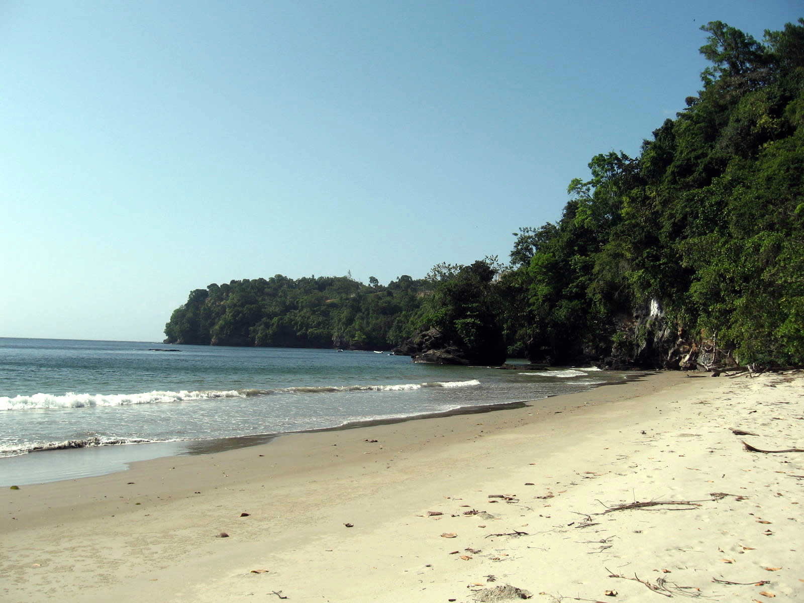 Hundred Steps Beach: Destination Trinidad and Tobago | Tours, Holidays ...